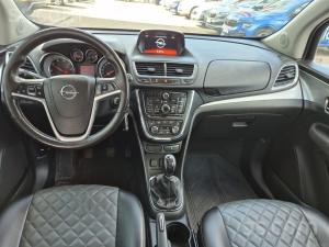 Серый Опель Mokka 2016 в Лиепая, объемом двигателя 1.60 л и пробегом 124 тыс. км за 4590 €, фото 11 на AUTOMOTO.COM.LV