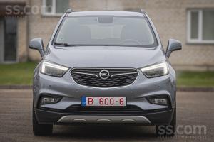 Grey Opel Mokka 2017 in Tukums, with an engine capacity of 1.60 L and mileage of 120 thousand km for 10990 €, photo 3 on AUTOMOTO.COM.LV
