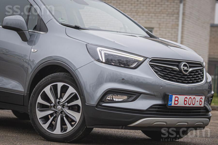Grey Opel Mokka 2017 in Tukums, with an engine capacity of 1.60 L and mileage of 120 thousand km for 10990 €, photo 6 on AUTOMOTO.COM.LV