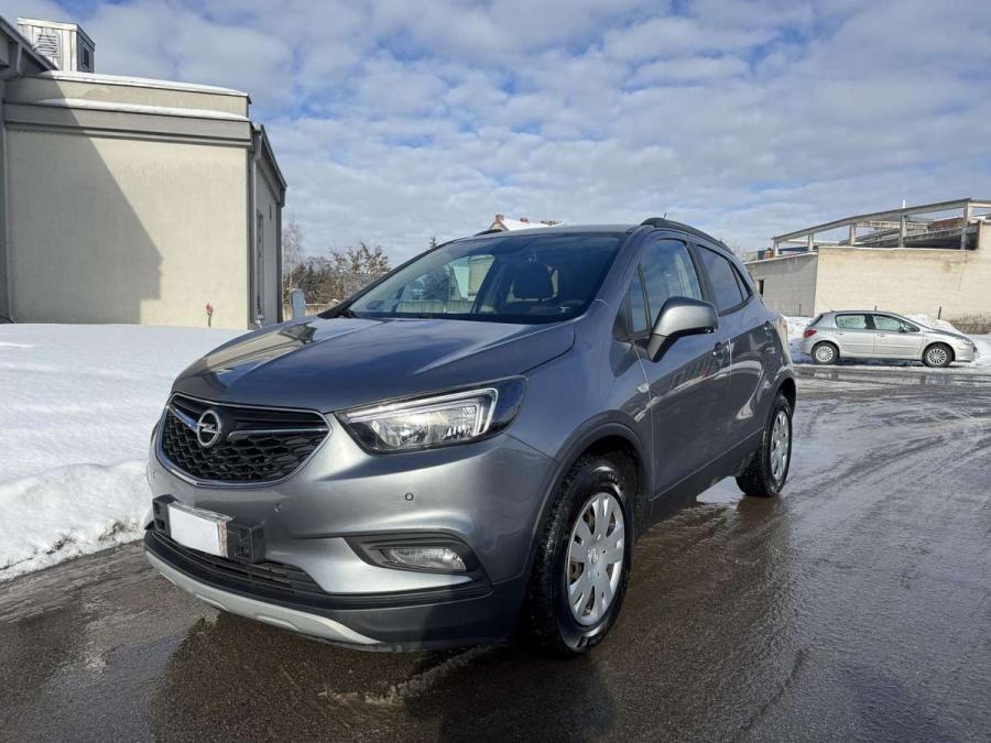 Grey Opel Mokka 2017 in Kaunas, with an engine capacity of 1.60 L and mileage of 132 thousand km for 7200 €, photo 1 on AUTOMOTO.COM.LV