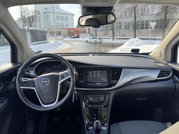 Grey Opel Mokka 2017 in Kaunas, with an engine capacity of 1.60 L and mileage of 132 thousand km for 7200 €, photo 8 on AUTOMOTO.COM.LV