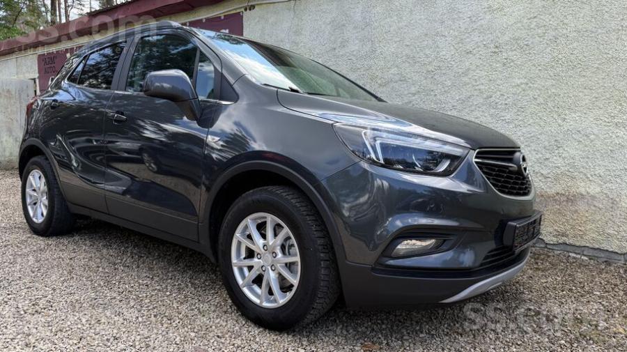 Grey Opel Mokka 2017 in Valmiera, with an engine capacity of 1.60 L and mileage of 166 thousand km for 9900 €, photo 3 on AUTOMOTO.COM.LV