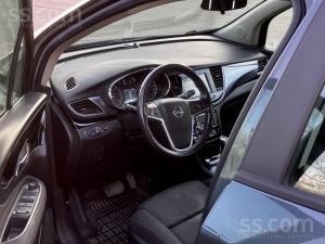 Pelēks Opel Mokka 2017 Aizkraukle, ar dzinēja tilpumu 1.60 L un nobraukumu 160 tūkst. km par 9630 €, foto 7 vietnē AUTOMOTO.COM.LV
