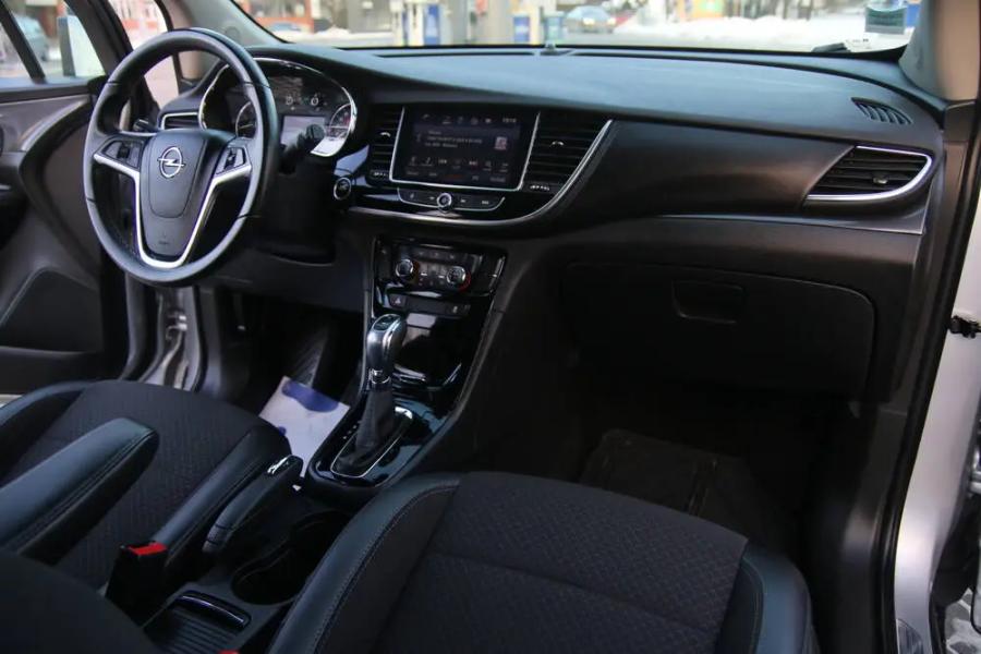Grey Opel Mokka 2017 in Riga, with an engine capacity of 1.40 L and mileage of 84 thousand km for 10990 €, photo 14 on AUTOMOTO.COM.LV