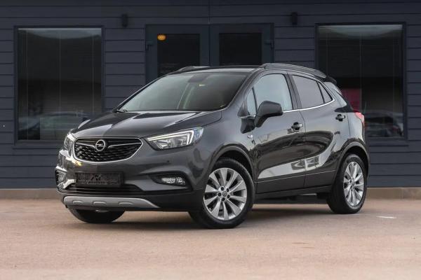 Grey Opel Mokka 2017 in Jelgava, with an engine capacity of 1.60 L and mileage of 230 thousand km for 8900 €, photo 3 on AUTOMOTO.COM.LV