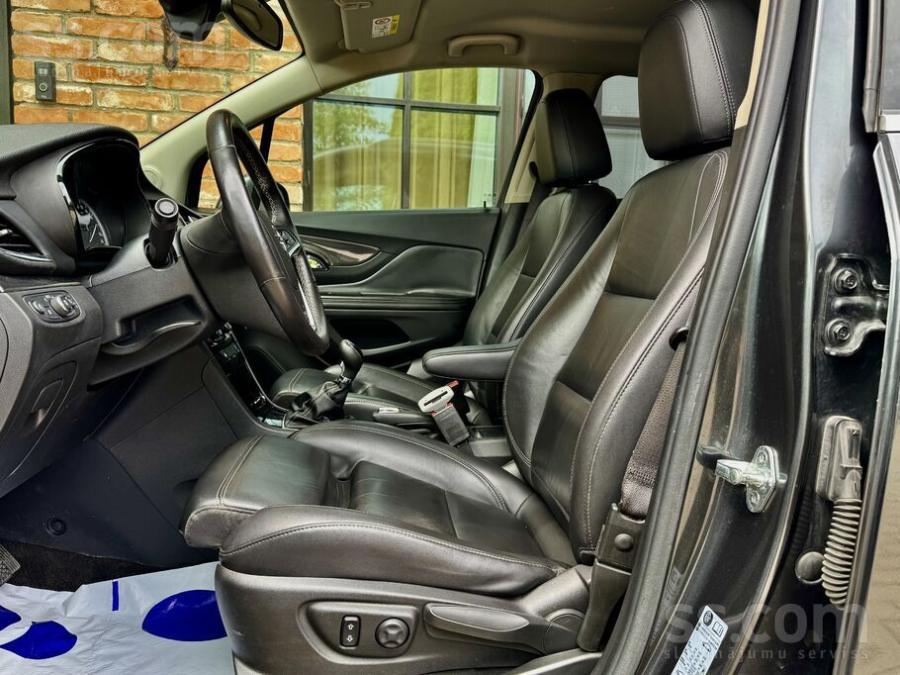 Grey Opel Mokka 2017 in Jelgava, with an engine capacity of 1.60 L and mileage of 0 thousand km for 9950 €, photo 12 on AUTOMOTO.COM.LV