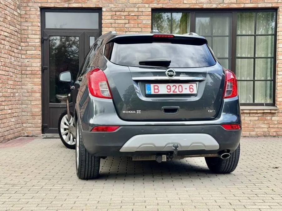 Grey Opel Mokka 2017 in Jelgava, with an engine capacity of 1.60 L and mileage of 137 thousand km for 9950 €, photo 9 on AUTOMOTO.COM.LV