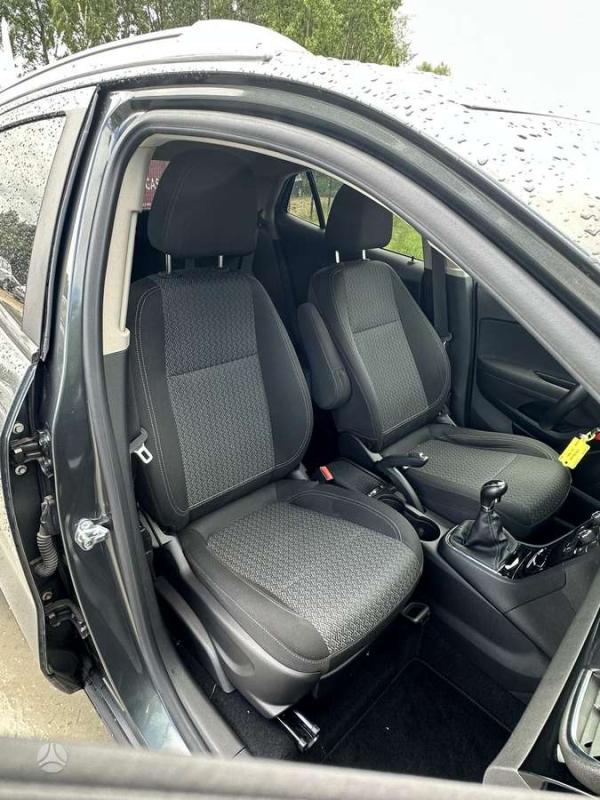 Grey Opel Mokka 2017 in Alytus, with an engine capacity of 1.70 L and mileage of 247 thousand km for 7680 €, photo 8 on AUTOMOTO.COM.LV