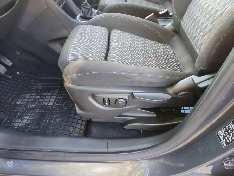 Pelēks Opel Mokka 2017 Ukmergė, ar dzinēja tilpumu 1.60 L un nobraukumu 237 tūkst. km par 6650 €, foto 11 vietnē AUTOMOTO.COM.LV