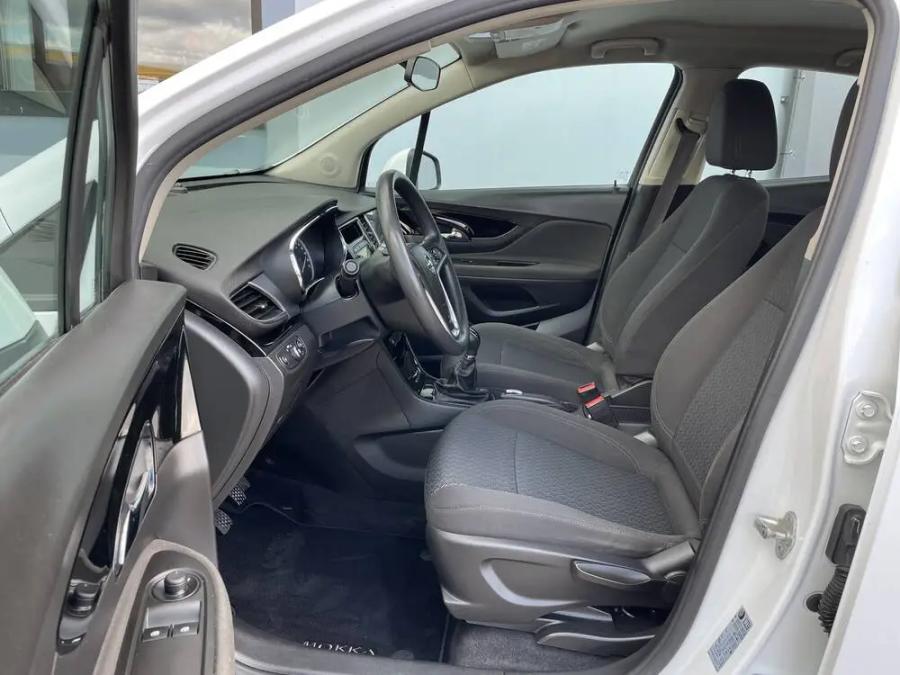 Grey Opel Mokka 2017 in Talsi, with an engine capacity of 1.60 L and mileage of 192 thousand km for 7600 €, photo 22 on AUTOMOTO.COM.LV