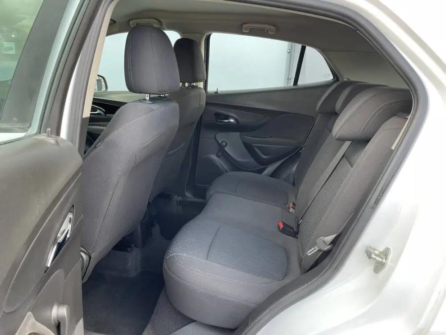 Grey Opel Mokka 2017 in Talsi, with an engine capacity of 1.60 L and mileage of 192 thousand km for 7600 €, photo 23 on AUTOMOTO.COM.LV