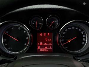 Grey Opel Mokka 2017 in Vilnius, with an engine capacity of 1.60 L and mileage of 207 thousand km for 6990 €, photo 27 on AUTOMOTO.COM.LV