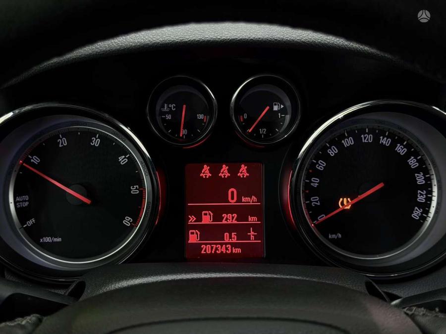 Серый Опель Mokka 2017 в Вильнюс, объемом двигателя 1.60 л и пробегом 207 тыс. км за 6990 €, фото 27 на AUTOMOTO.COM.LV