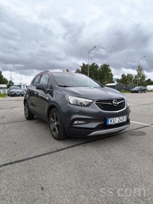 Серый Опель Mokka 2017 в Рига, объемом двигателя 1.40 л и пробегом 100 тыс. км за 12000 €, фото 3 на AUTOMOTO.COM.LV