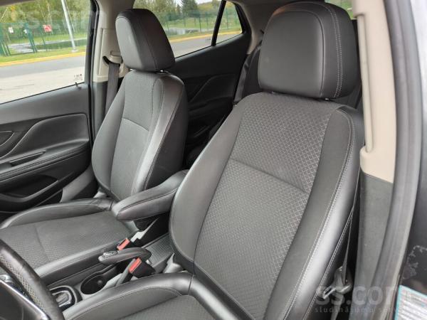 Опель Mokka 2017 в Рига на AUTOMOTO.COM.LV Серый Опель Mokka 2017 в Рига, объемом двигателя 1.40 л и пробегом 100 тыс. км за 12000 €, фото 10 на AUTOMOTO.COM.LV