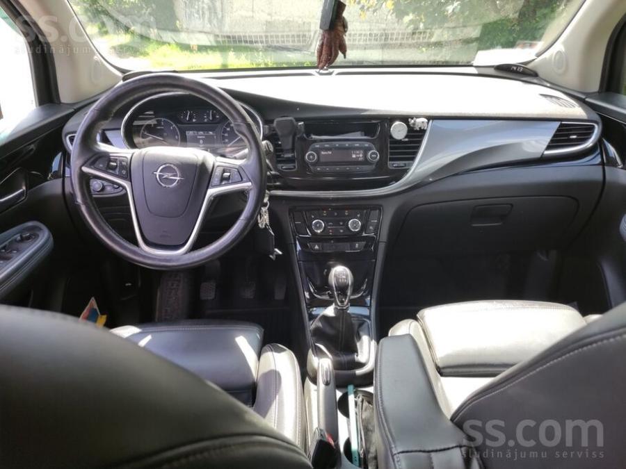 Pelēks Opel Mokka 2018 Rīga, ar dzinēja tilpumu 1.60 L un nobraukumu 93 tūkst. km par 12300 €, foto 16 vietnē AUTOMOTO.COM.LV