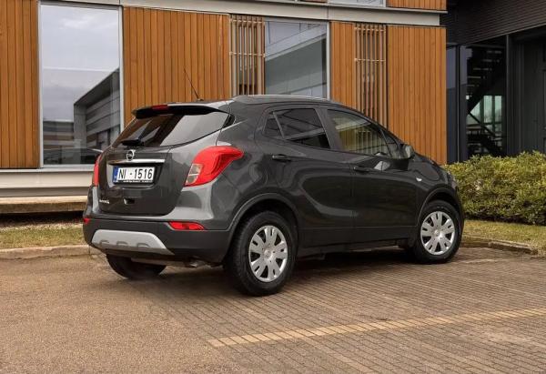 Grey Opel Mokka 2018 in Riga, with an engine capacity of 1.60 L and mileage of 57 thousand km for 10850 €, photo 6 on AUTOMOTO.COM.LV