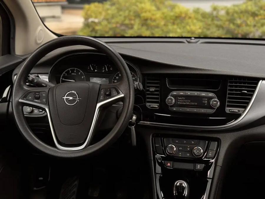 Серый Опель Mokka 2018 в Рига, объемом двигателя 1.60 л и пробегом 57 тыс. км за 10850 €, фото 8 на AUTOMOTO.COM.LV