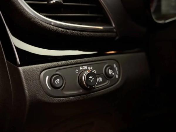 Grey Opel Mokka 2018 in Riga, with an engine capacity of 1.60 L and mileage of 57 thousand km for 10850 €, photo 9 on AUTOMOTO.COM.LV