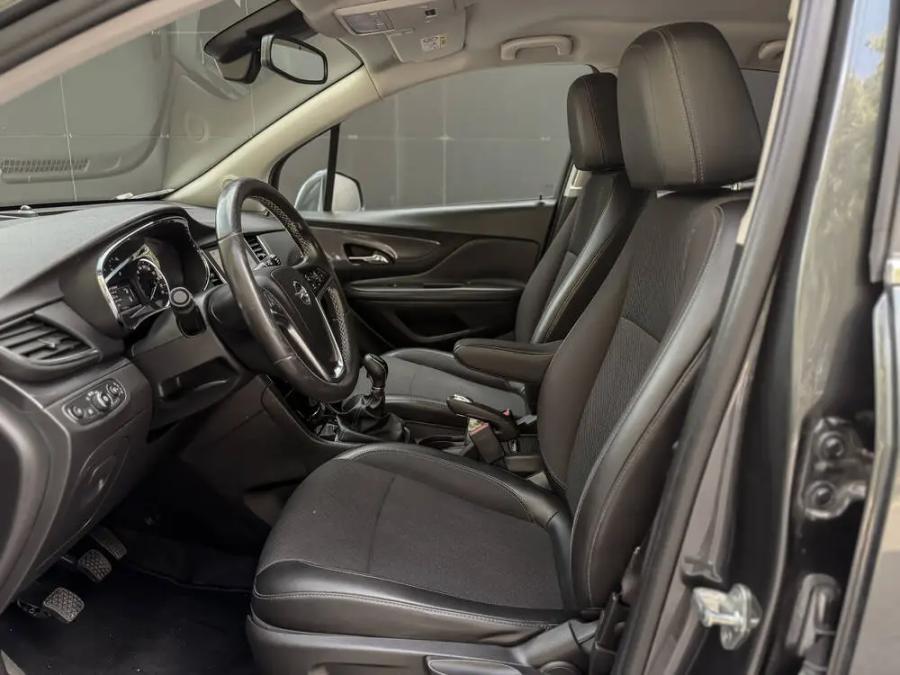 Pelēks Opel Mokka 2018 Jelgava, ar dzinēja tilpumu 1.60 L un nobraukumu 177 tūkst. km par 7900 €, foto 12 vietnē AUTOMOTO.COM.LV