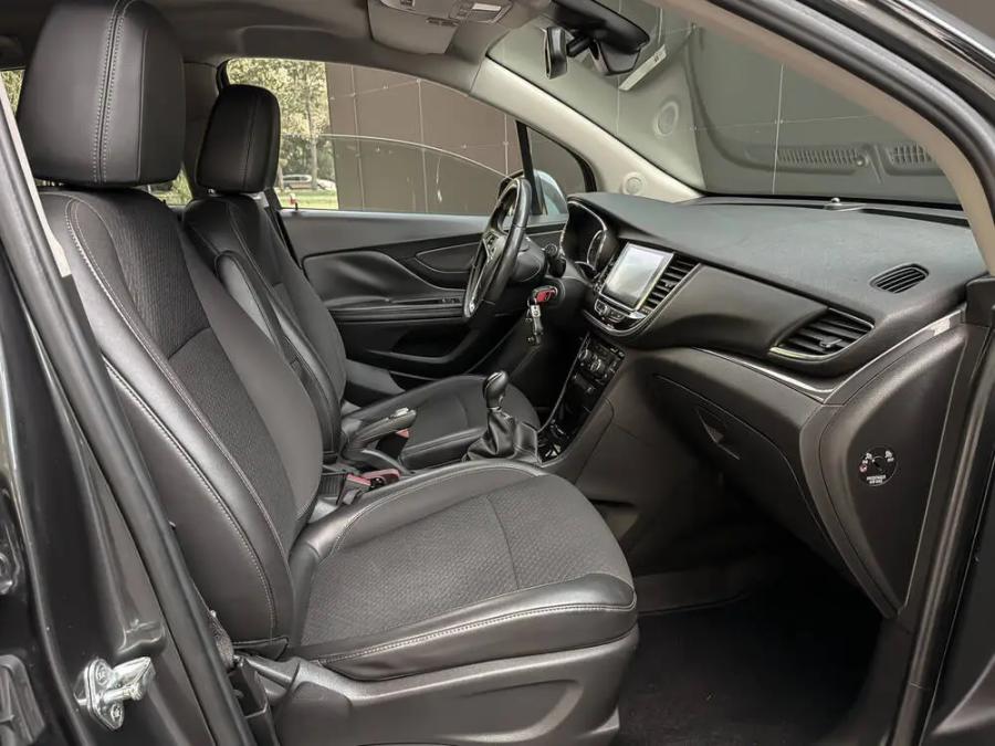 Pelēks Opel Mokka 2018 Jelgava, ar dzinēja tilpumu 1.60 L un nobraukumu 177 tūkst. km par 7900 €, foto 16 vietnē AUTOMOTO.COM.LV