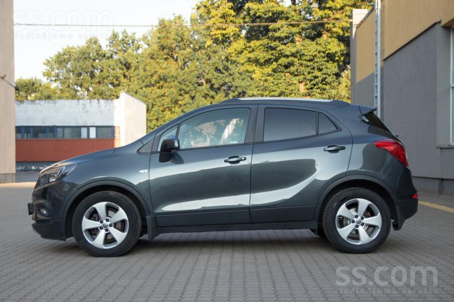 Grey Opel Mokka 2018 in Riga, with an engine capacity of 1.40 L and mileage of 124 thousand km for 8500 €, photo 5 on AUTOMOTO.COM.LV