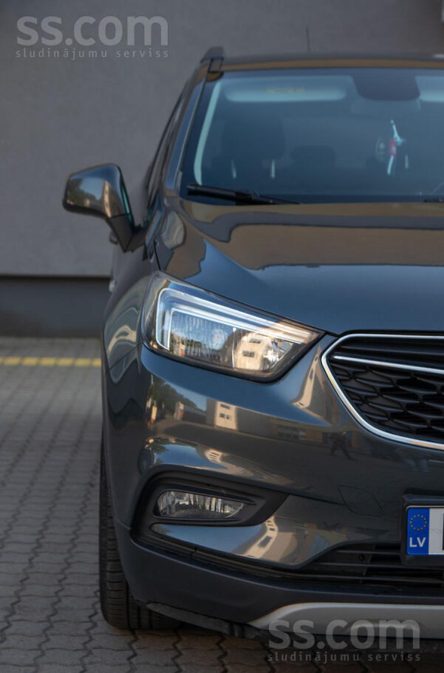 Grey Opel Mokka 2018 in Riga, with an engine capacity of 1.40 L and mileage of 124 thousand km for 8500 €, photo 14 on AUTOMOTO.COM.LV