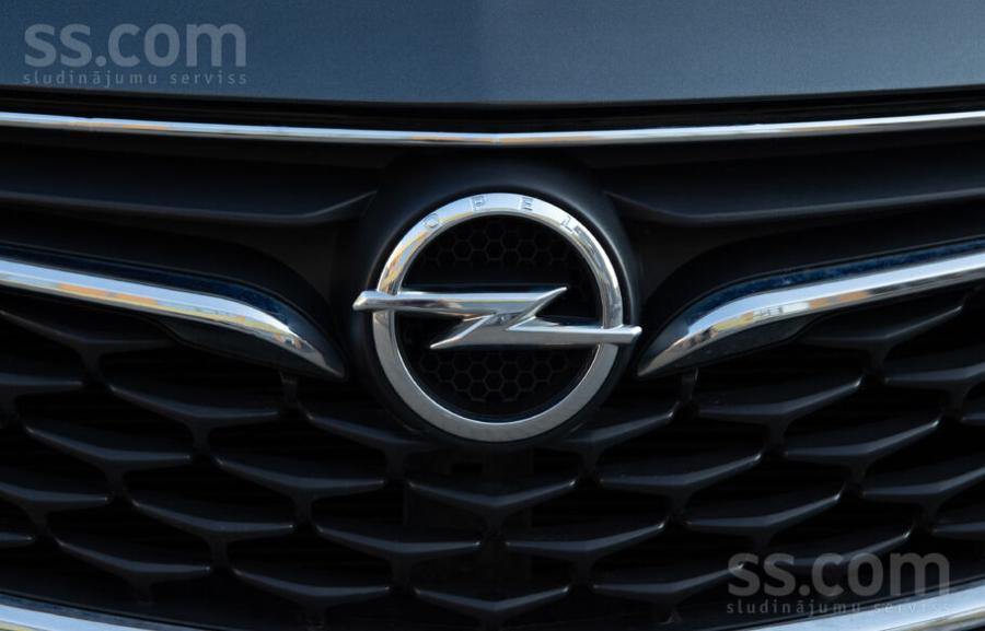 Grey Opel Mokka 2018 in Riga, with an engine capacity of 1.40 L and mileage of 124 thousand km for 8500 €, photo 15 on AUTOMOTO.COM.LV