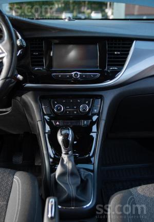 Grey Opel Mokka 2018 in Riga, with an engine capacity of 1.40 L and mileage of 124 thousand km for 8500 €, photo 25 on AUTOMOTO.COM.LV