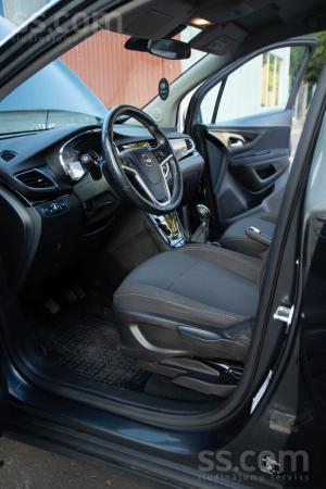 Grey Opel Mokka 2018 in Riga, with an engine capacity of 1.40 L and mileage of 124 thousand km for 8500 €, photo 29 on AUTOMOTO.COM.LV