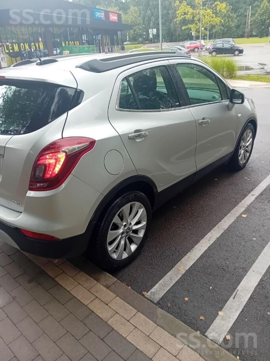 Grey Opel Mokka 2018 in Riga, with an engine capacity of 1.60 L and mileage of 70 thousand km for 10850 €, photo 5 on AUTOMOTO.COM.LV