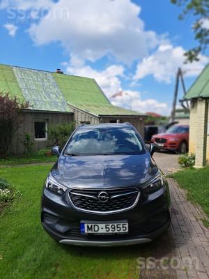 Grey Opel Mokka 2019 in Riga, with an engine capacity of 1.60 L and mileage of 77 thousand km for 10600 €, photo 4 on AUTOMOTO.COM.LV