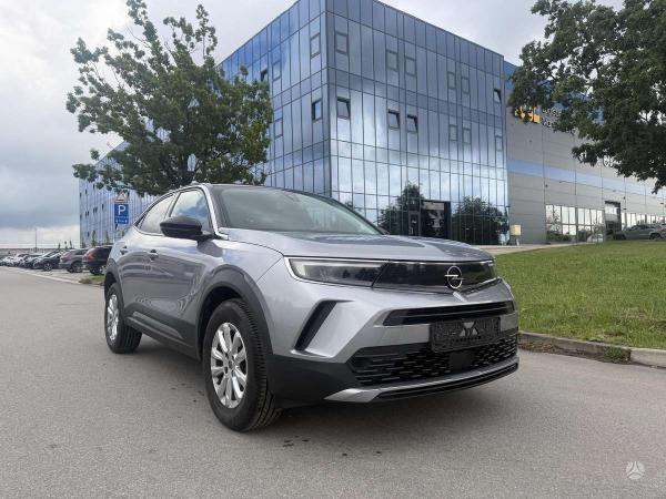 Серый Опель Mokka 2021 в Паневежис, объемом двигателя 1.50 л и пробегом 205 тыс. км за 11999 €, фото 1 на AUTOMOTO.COM.LV