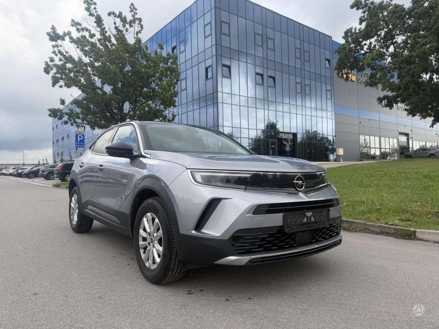 Серый Опель Mokka 2021 в Паневежис, объемом двигателя 1.50 л и пробегом 205 тыс. км за 11999 €, фото 1 на AUTOMOTO.COM.LV