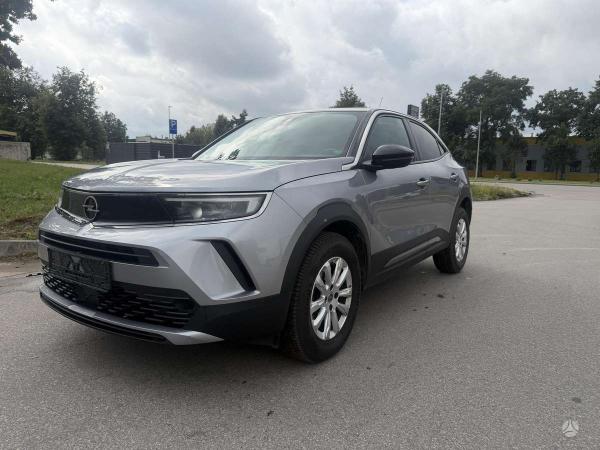 Серый Опель Mokka 2021 в Паневежис, объемом двигателя 1.50 л и пробегом 205 тыс. км за 11999 €, фото 2 на AUTOMOTO.COM.LV