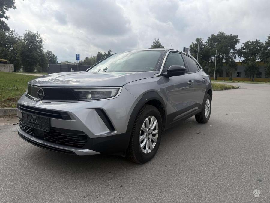 Серый Опель Mokka 2021 в Паневежис, объемом двигателя 1.50 л и пробегом 205 тыс. км за 11999 €, фото 3 на AUTOMOTO.COM.LV