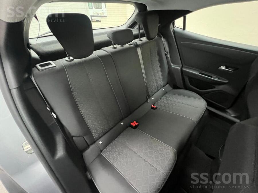 Pelēks Opel Mokka 2021 Rīga, ar dzinēja tilpumu 1.70 L un nobraukumu 77 tūkst. km par 16999 €, foto 13 vietnē AUTOMOTO.COM.LV