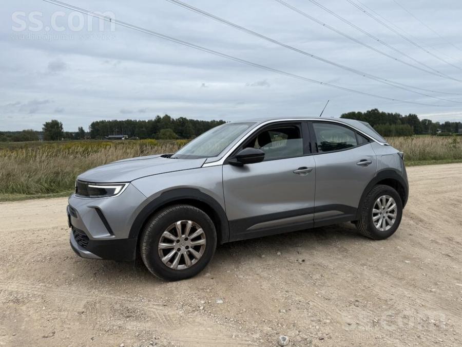 Grey Opel Mokka 2021 in Riga, with an engine capacity of 1.20 L and mileage of 71 thousand km for 14800 €, photo 3 on AUTOMOTO.COM.LV