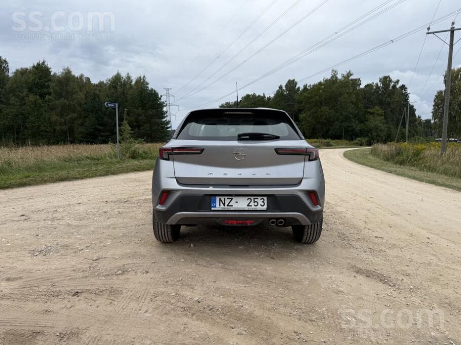 Grey Opel Mokka 2021 in Riga, with an engine capacity of 1.20 L and mileage of 71 thousand km for 14800 €, photo 5 on AUTOMOTO.COM.LV