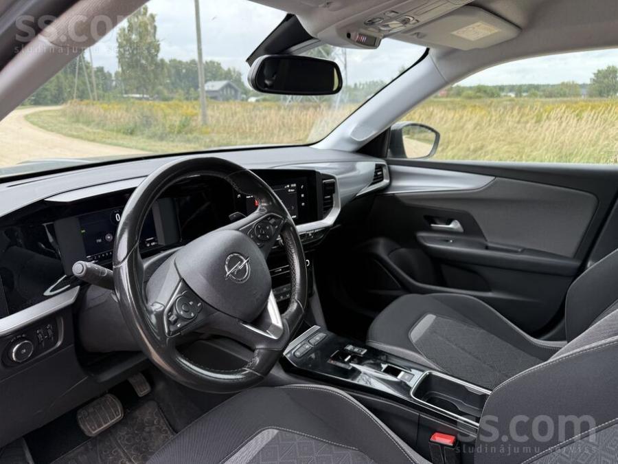 Grey Opel Mokka 2021 in Riga, with an engine capacity of 1.20 L and mileage of 71 thousand km for 14800 €, photo 8 on AUTOMOTO.COM.LV