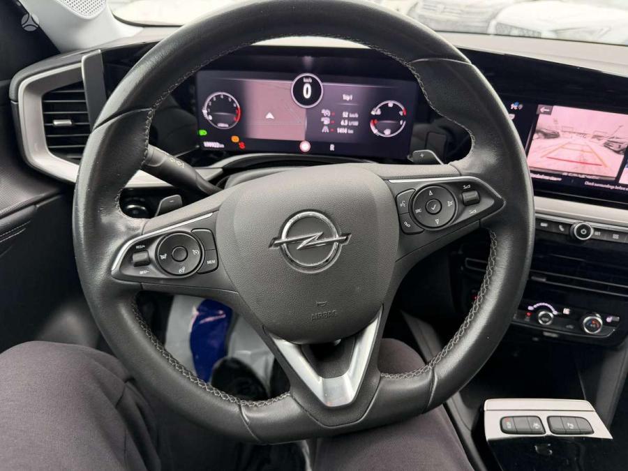 Grey Opel Mokka 2022 in Vilnius, with an engine capacity of 1.20 L and mileage of 200 thousand km for 13900 €, photo 23 on AUTOMOTO.COM.LV