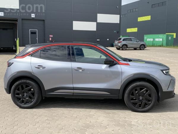 Серый Опель Mokka 2022 в Рига, объемом двигателя 1.70 л и пробегом 52 тыс. км за 19900 €, фото 4 на AUTOMOTO.COM.LV