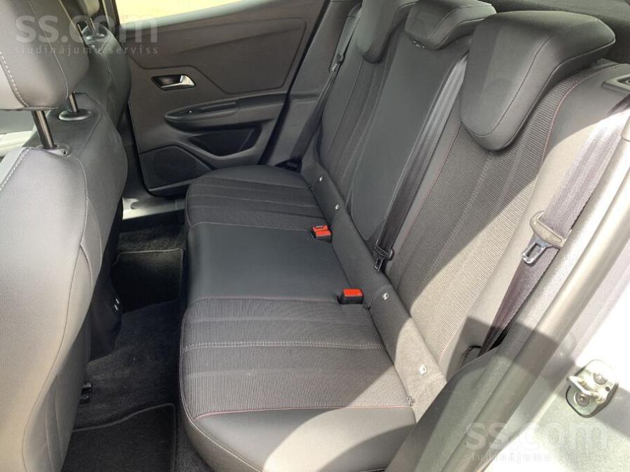 Pelēks Opel Mokka 2022 Rīga, ar dzinēja tilpumu 1.70 L un nobraukumu 52 tūkst. km par 19900 €, foto 12 vietnē AUTOMOTO.COM.LV