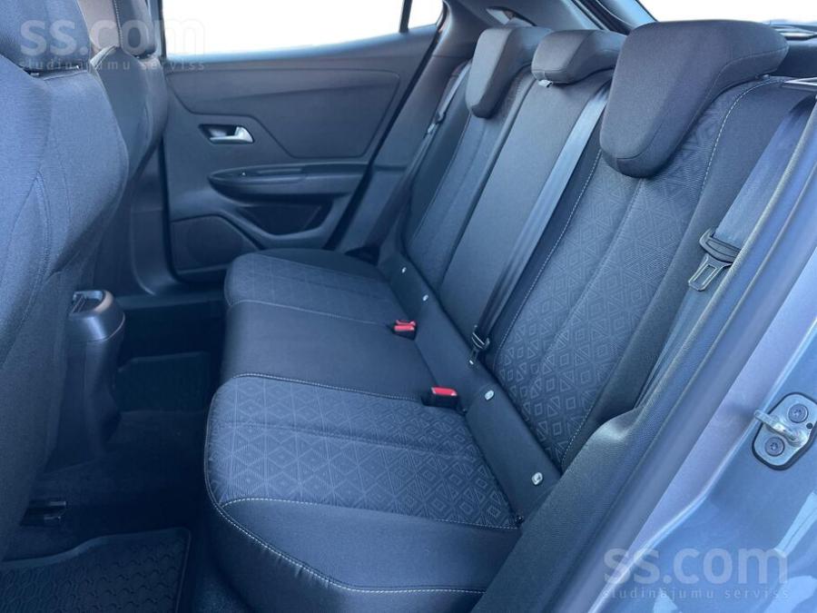 Pelēks Opel Mokka 2022 Rīga, ar dzinēja tilpumu 1.20 L un nobraukumu 82 tūkst. km par 14990 €, foto 20 vietnē AUTOMOTO.COM.LV