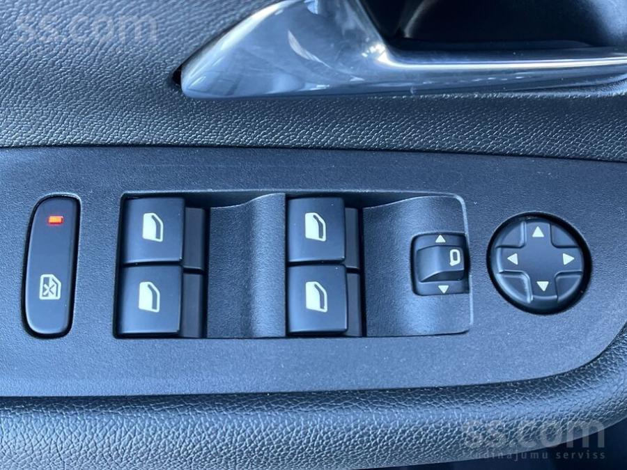 Pelēks Opel Mokka 2022 Rīga, ar dzinēja tilpumu 1.20 L un nobraukumu 82 tūkst. km par 14990 €, foto 21 vietnē AUTOMOTO.COM.LV