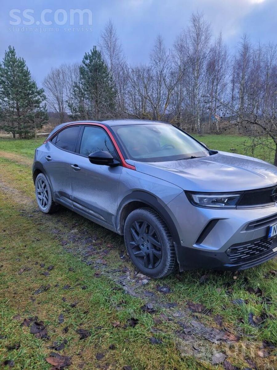 Серый Опель Mokka 2022 в Резекне, объемом двигателя 1.20 л и пробегом 55 тыс. км за 19000 €, фото 3 на AUTOMOTO.COM.LV