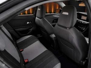 Pelēks Opel Mokka 2023 Marijampole, ar dzinēja tilpumu 1.20 L un nobraukumu 24 tūkst. km par 16819 €, foto 20 vietnē AUTOMOTO.COM.LV