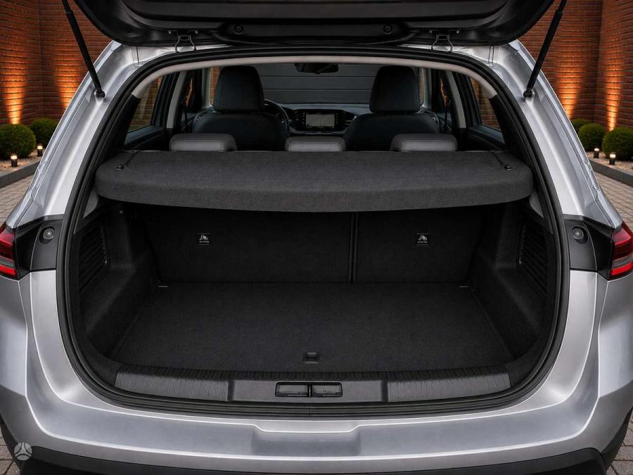 Pelēks Opel Mokka 2023 Marijampole, ar dzinēja tilpumu 1.20 L un nobraukumu 24 tūkst. km par 16819 €, foto 23 vietnē AUTOMOTO.COM.LV