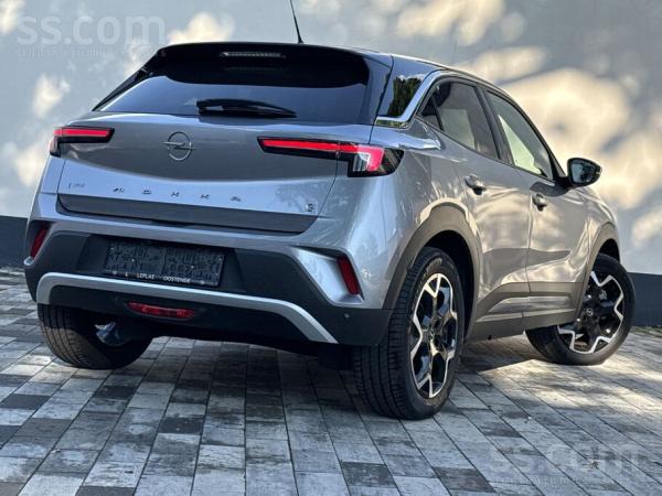 Серый Опель Mokka 2023 в Рига, объемом двигателя 1.60 л и пробегом 31 тыс. км за 19900 €, фото 4 на AUTOMOTO.COM.LV