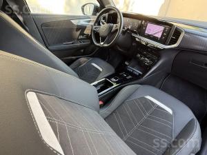 Pelēks Opel Mokka 2023 Rīga, ar dzinēja tilpumu 1.60 L un nobraukumu 31 tūkst. km par 19900 €, foto 11 vietnē AUTOMOTO.COM.LV